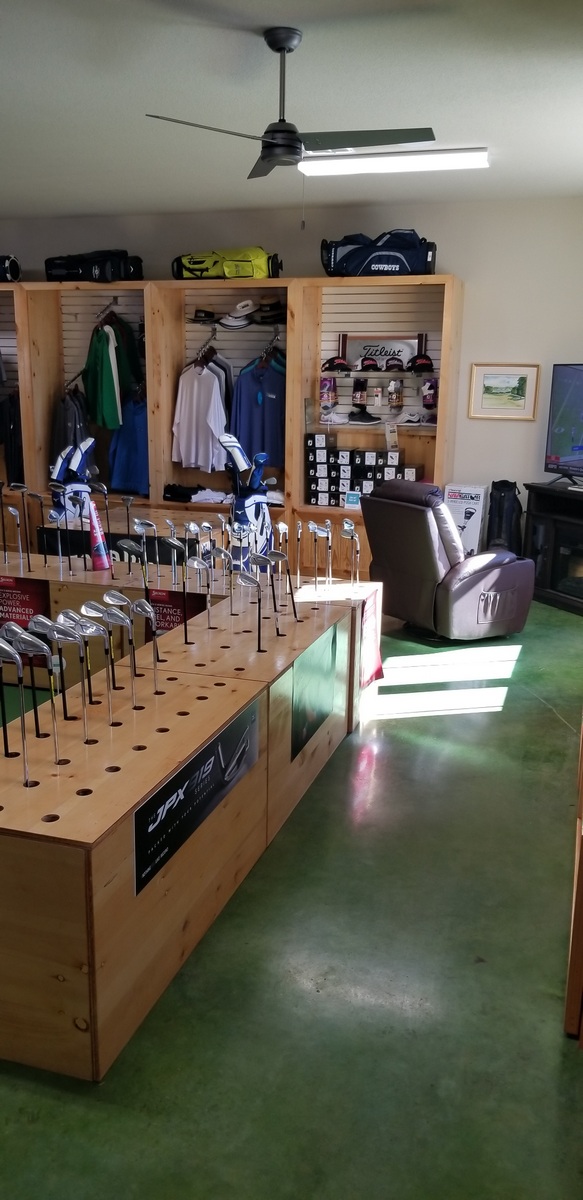 The Golf Shop at Point Venture Golf Club - Point Venture Golf Club